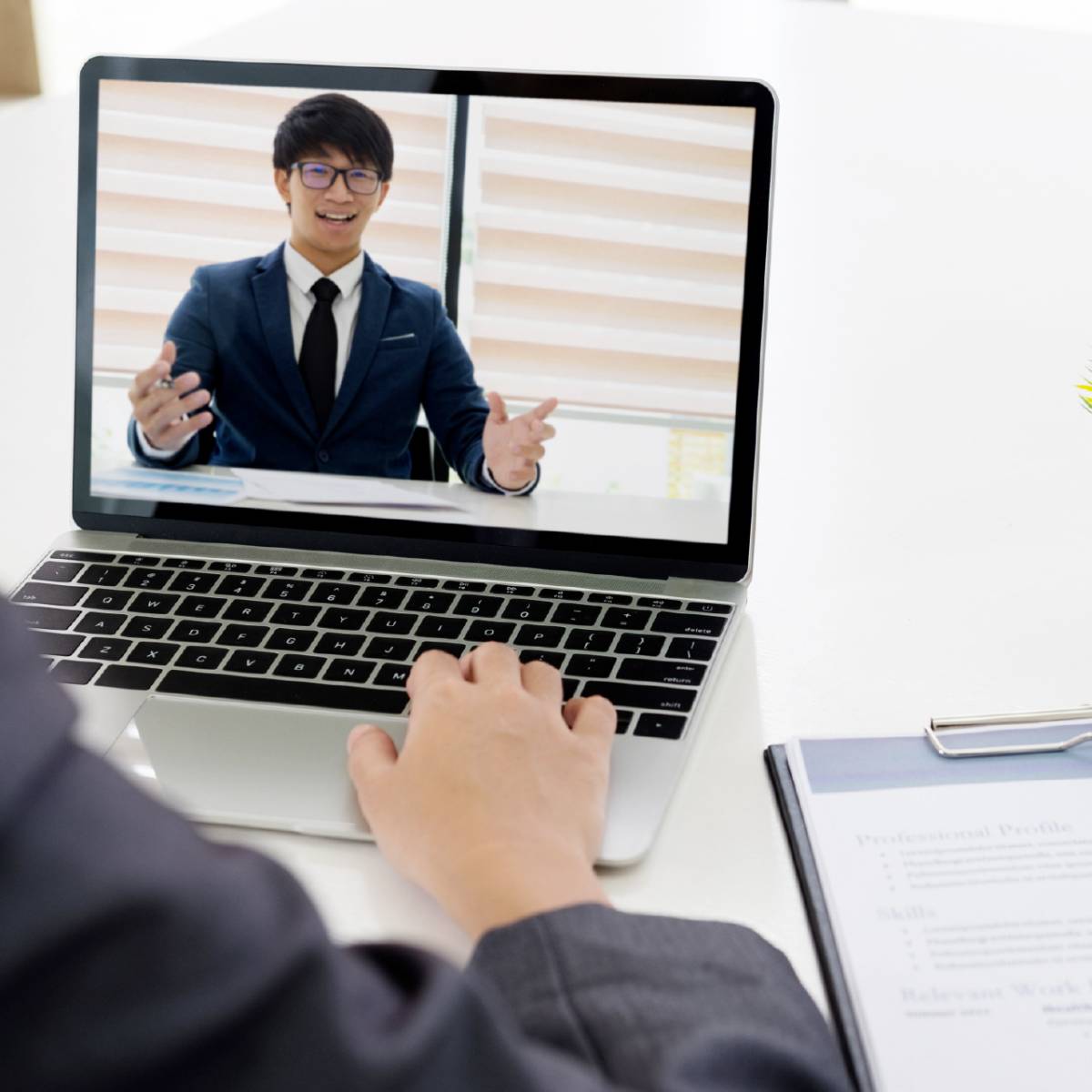 How to Prepare Yourself for an Online Interview